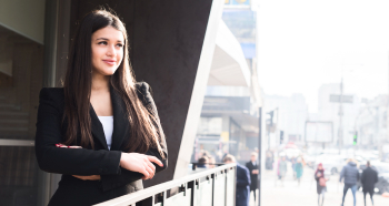 Simple & Easy Grooming Tips for a salesperson- edge CRM